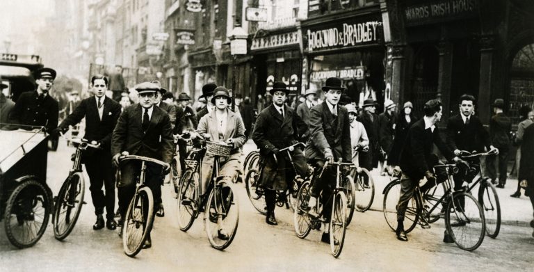 1920s Men’s Style: From the Working Class to Gangsters | Moss