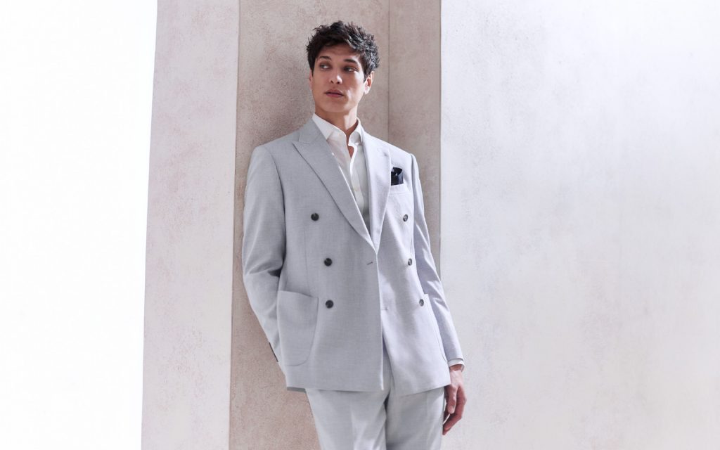 What to know before Hiring a Suit | Moss